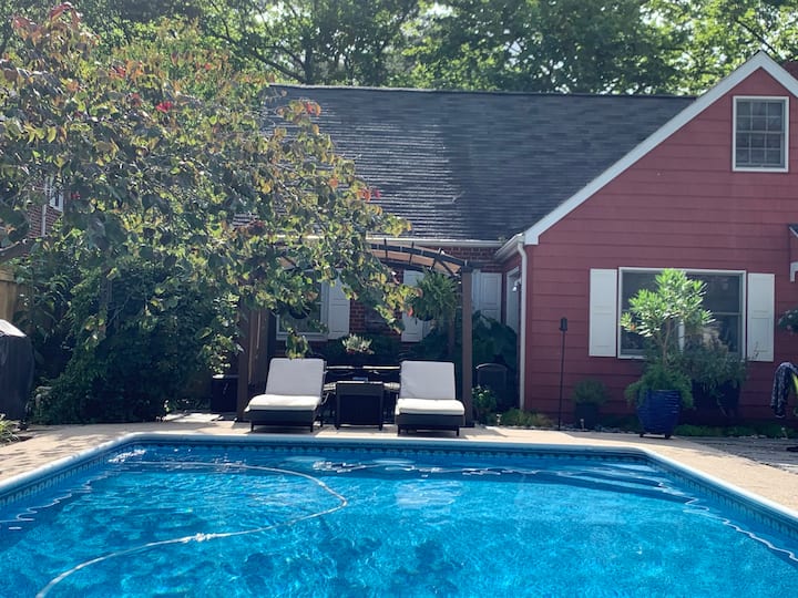 Spacious 2nd Floor Rental In Cozy Easton Home - Easton, MD