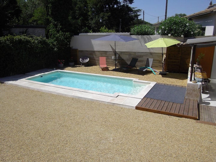 La Maison Rose Sur L'ile De La Barthelasse - Avignon