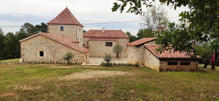 Ensemble De 2 Gites Au Calme Entre Bois Et Vignes - Albas