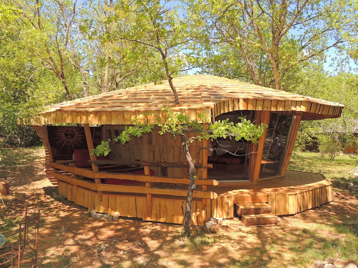 Souleyourt : Cabane "Couleurs Indiennes", Massages - Le Vigan