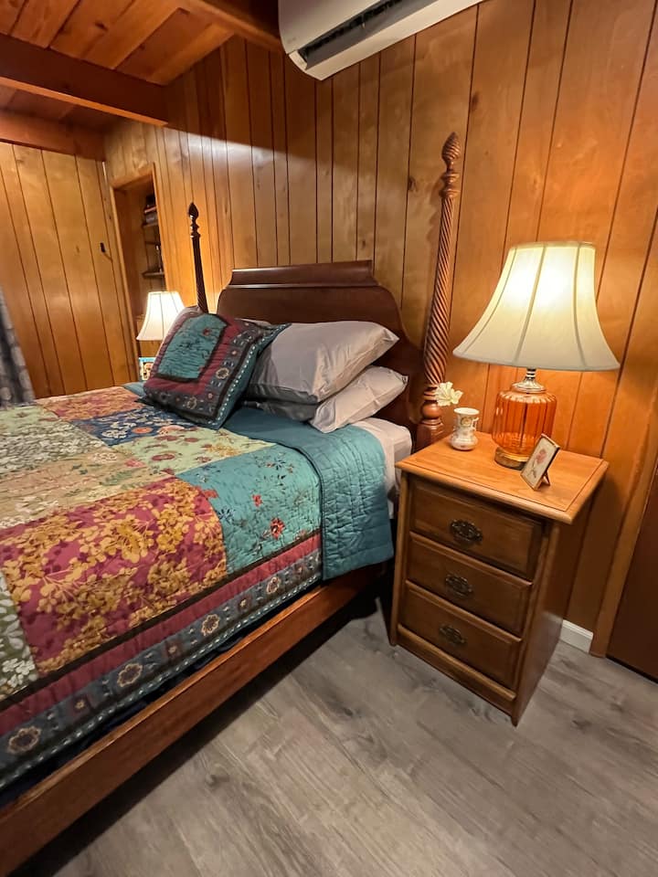 Cabin On The Ridge - Oakhurst, CA