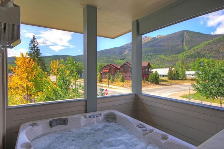 Private Hot Tub, Walk To Main St, Incredible Views - Frisco, CO