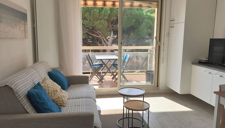 Studio à 100 M Du Port Et 500 M Des Plages - Hyères