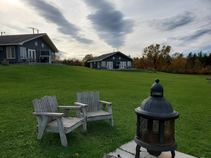 Chalet Amherst Shore Inn - Prince Edward Island