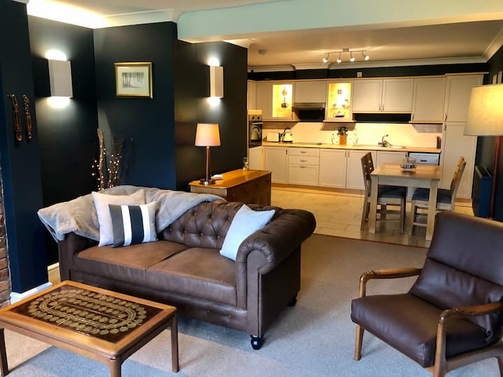 Hendy Bach - Llangollen