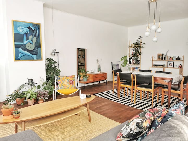 Spacious 2 Bedroom Apartment In The Heart Of A - 안트웨르펜