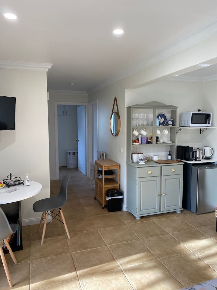 Pacific Ocean Garden Retreat - Port Macquarie