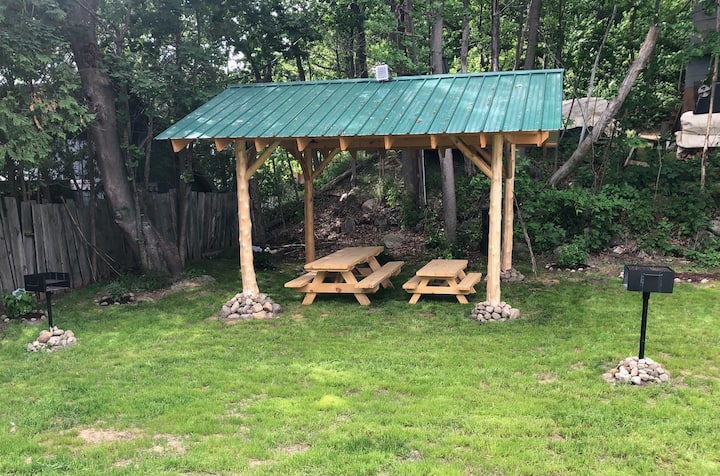 Downtown Lake Placid / Oval View Apartment! - Lake Placid, NY