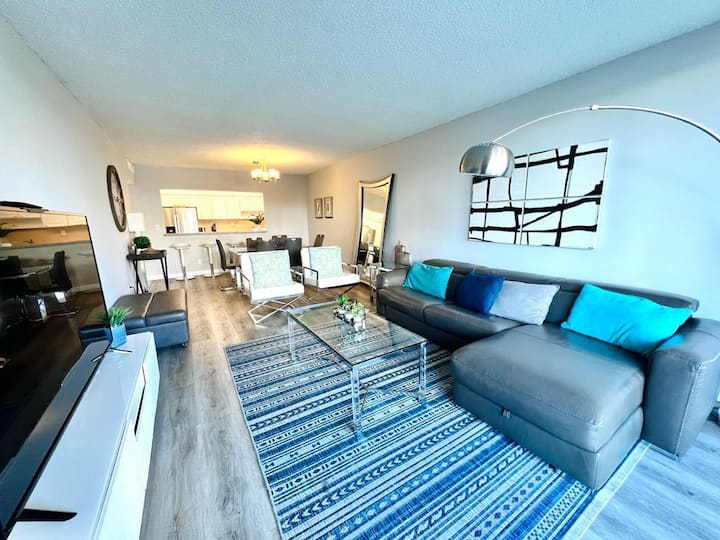 Spacious Modern 2br/2ba At Sunny Isles Beach - Sunny Isles Beach
