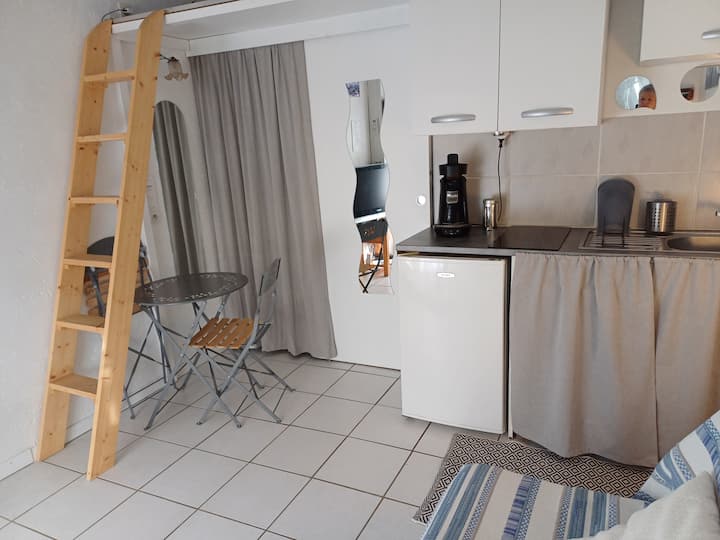 Hébergement 2/4 Personnes Le Castellet (Var) - Le Castellet