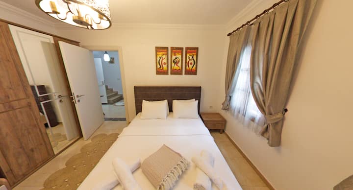 Castello  Marmaris Holiday Home - 馬爾馬里斯港