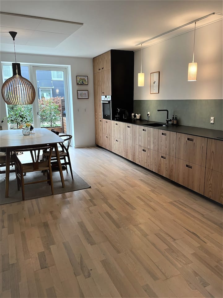 Modern Town House - Copenhagen Center - Copenhagen