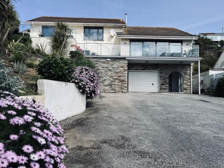 Meeting Place By The Sea - 50 Metres To The Beach - Newquay