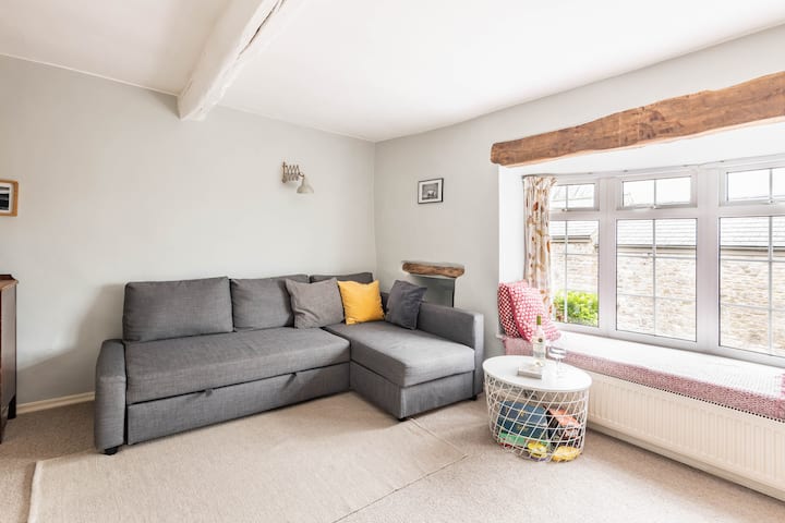 Castleton Cottage 360 Views - キャッストン