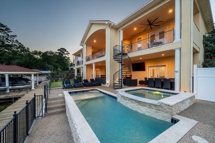 The Palms At Chesswood - Lake Hamilton, AR