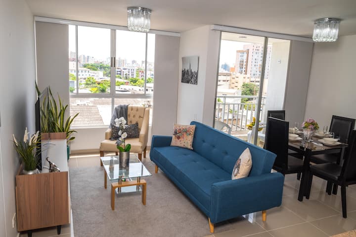 Beautiful 3 Bedroom 2 Bathroom Apartment. - Barranquilla