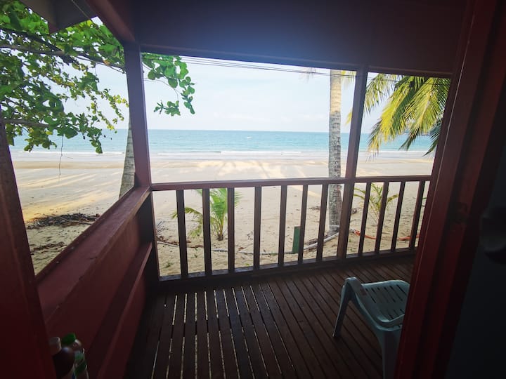 Permata Beach Chalet Blackswan  Room - Tioman Island