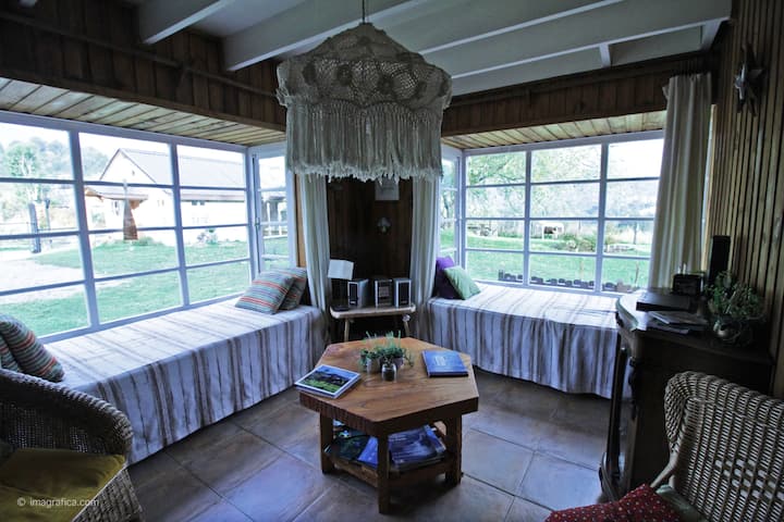 Cozy 5 Bedroom Family & Friends Vacation Home - Futaleufú