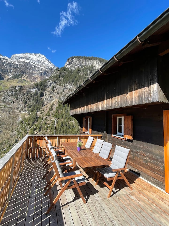 Heimelige Unterkunft Im Wilden Maderanertal - Switzerland