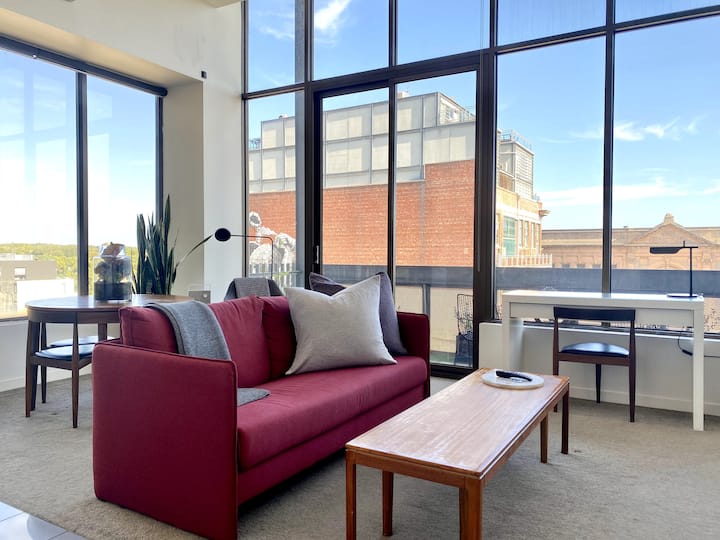 Bright Chapel Street Loft Overlooking Prahran - Melbourne