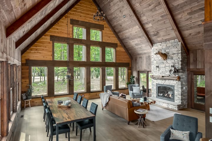 New Build Luxury Wooded Lodge Steps From Lake Mi - Saugatuck, MI