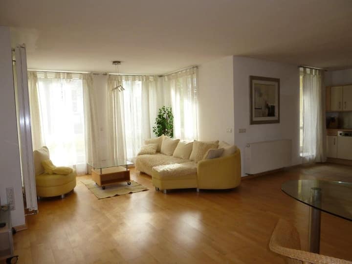 Erdgeschoßwohnung In Bad Homburg V.d.h. Mit Garten - Bad Homburg