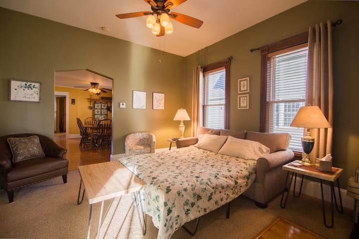 Your Home Away From Home! - Clinton, IA