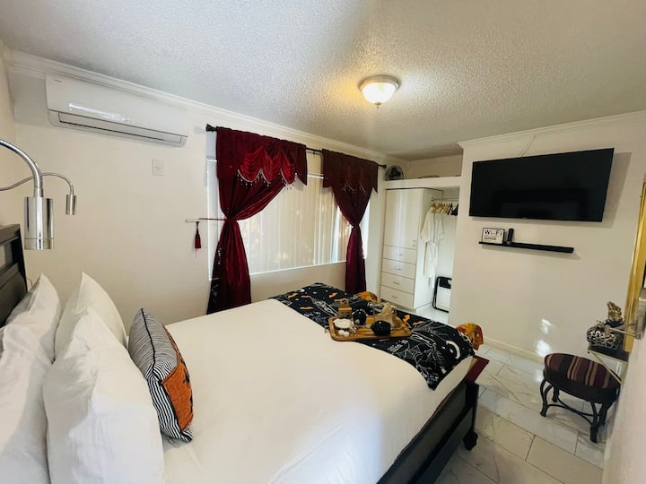 Enjoy Las Vegas With An Exceptional Stay! - 