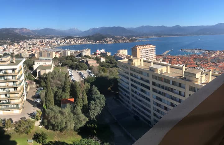 Bel Appartement- Vue Magnifique Sur Baie D'ajaccio - Ajaccio