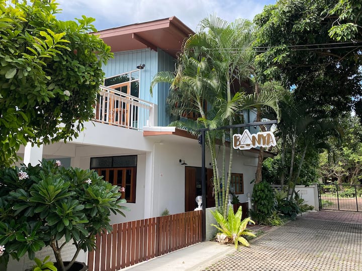 Banya Bnb Entire Property 3 Bed Rooms And Terrace - Prachuap Khiri Khan