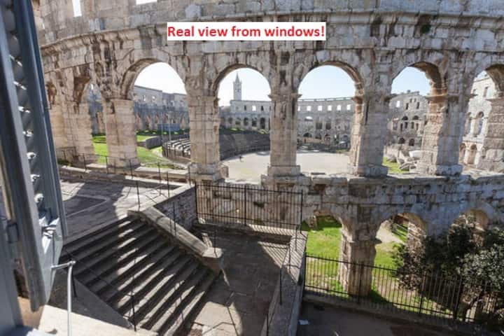 Gladiator 3 - Almost Inside The Arena - Pula