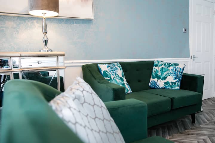 Very Central - Ground Floor 2 Bedroom Apartment. - Yorkshire