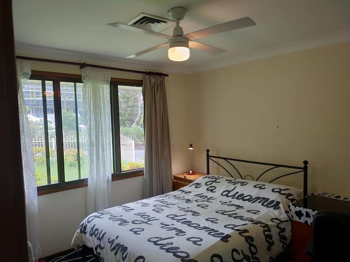 Master Room With Private Bathroom - Gordon