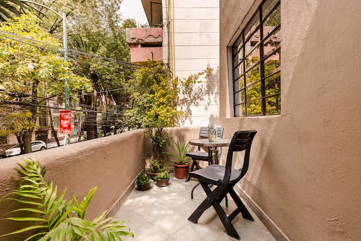Mandala: King Br With Balcony + Kitchen In Condesa - Mexico City