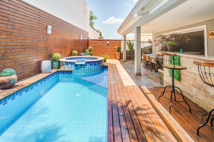 Casa Com Piscina E Hidromassagem Lareira E Jacuzzi - Cotia, Brasil