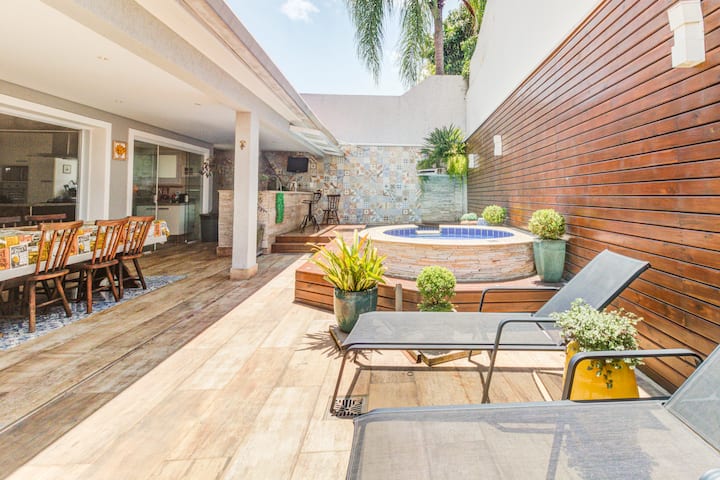 Casa Pet Friendly Condomínio Fechado Piscina Spa - Cotia