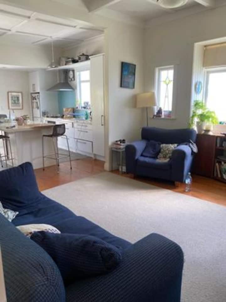 Urban Garden Hideaway - Auckland