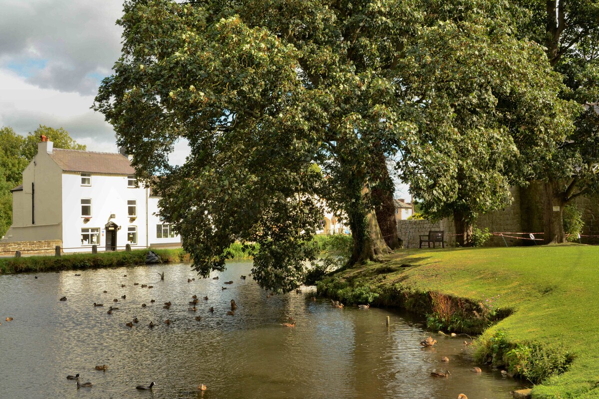 Stunning views of Whittington castle and moat - Bed and breakfasts for ...