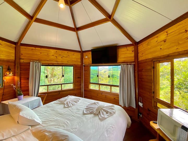 Chalé Suspenso Menor - Santo Antônio do Pinhal