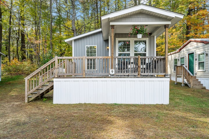 Cozy Cottage #14 At Lake George Campsites! - Glens Falls, NY