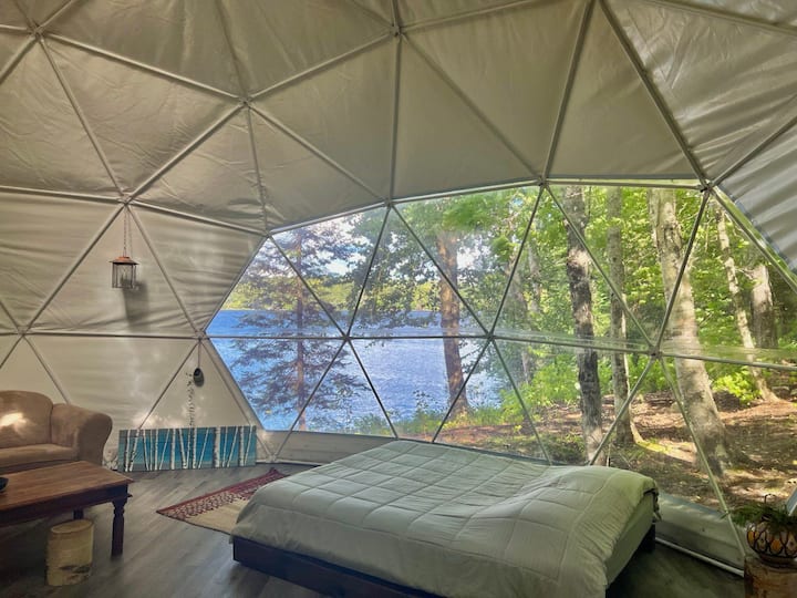 Lakeside Glamping Dome & Spa Cabin - Huntsville