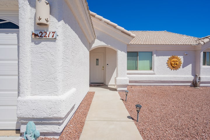 Mohave Desert Retreat - Laughlin, NV
