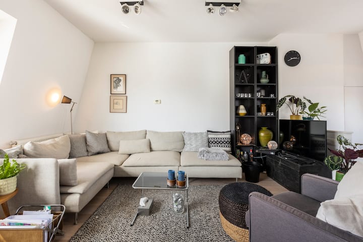 2 Bedrooms, Cosy Sitting Areas & Rooftop Terrace - Antwerp