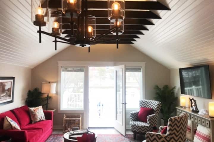 Downtown Coffee Hse Apt/15% Off 3 Nts/20% Off 4 - Frankenmuth, MI