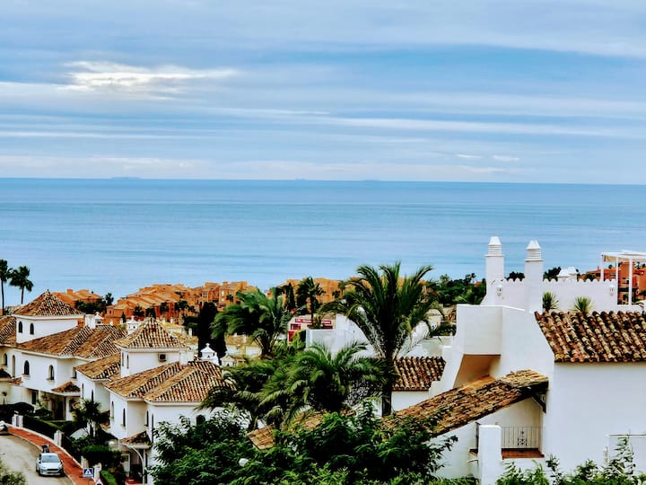 Duquesa Spectacular Sea Views Close To Port/beach - Casares