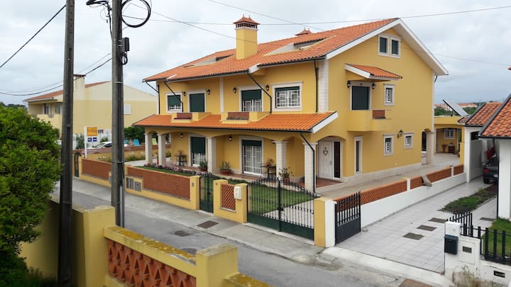 A Casa Da Ti Laura - Aveiro
