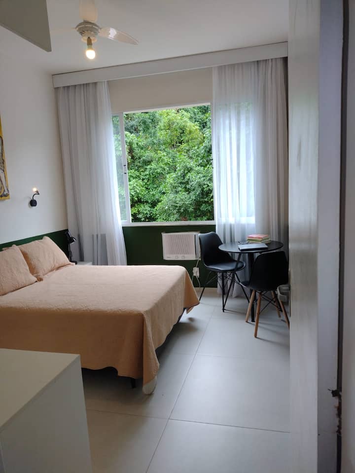 Apto Copa Com Vista Para A Mata Atlântica - Copacabana