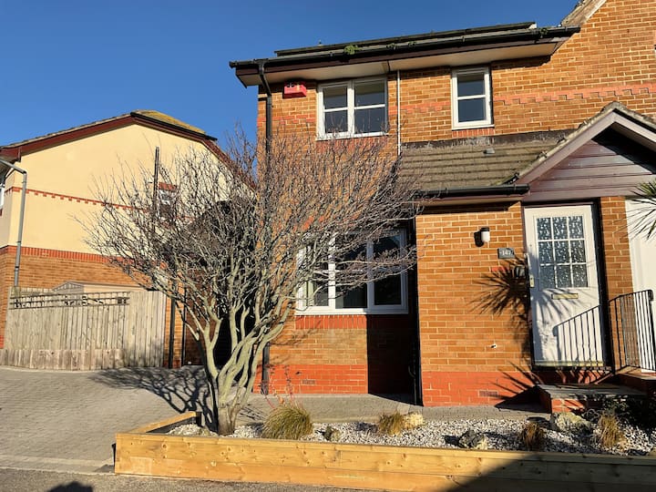 Newly Renovated 2bd House Nr Fistral Beach/gannel - Newquay