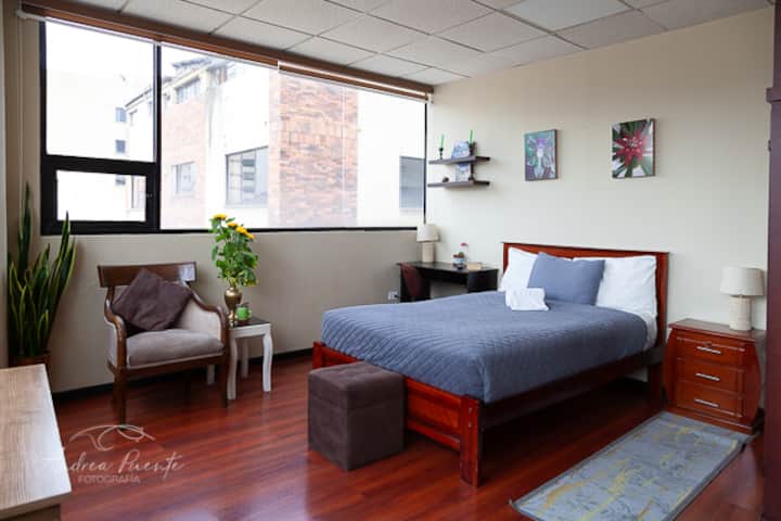306 Near Quicentro Suite Wi-fi & Netflix - Quito (Ecuador)