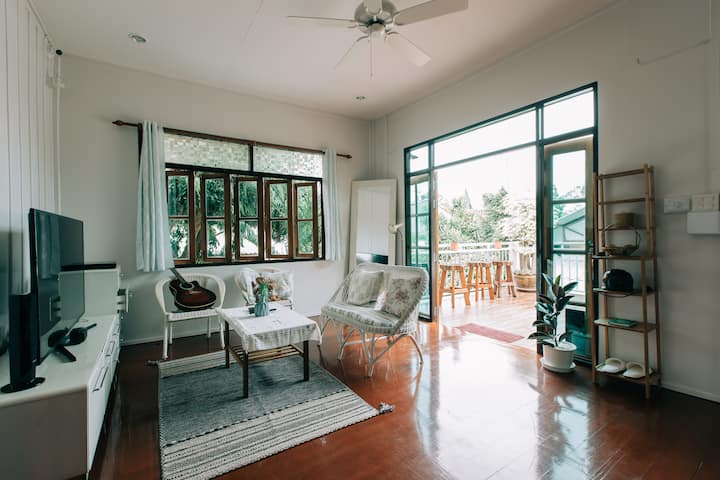 ห้องถวิล (Twin Bed Room) - Prachuap Khiri Khan
